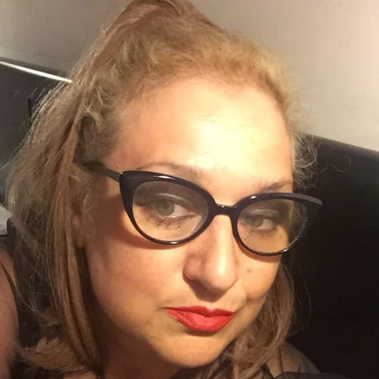 Simone Rousseau's Instagram, Twitter & Facebook on IDCrawl