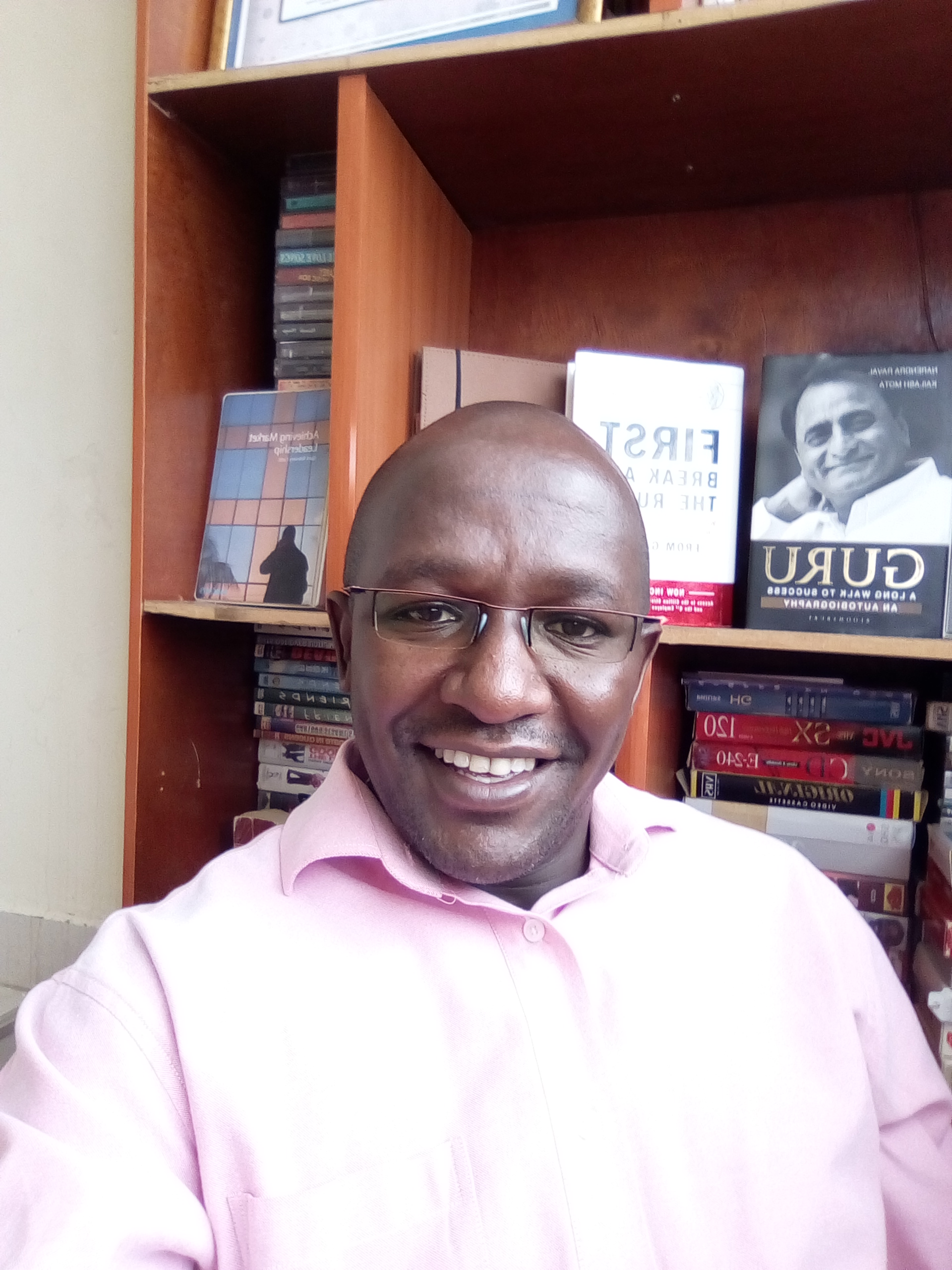 Clement Kimuhu: Counseling Psychologist in Upper Hill, Kenya | TherapyRoute