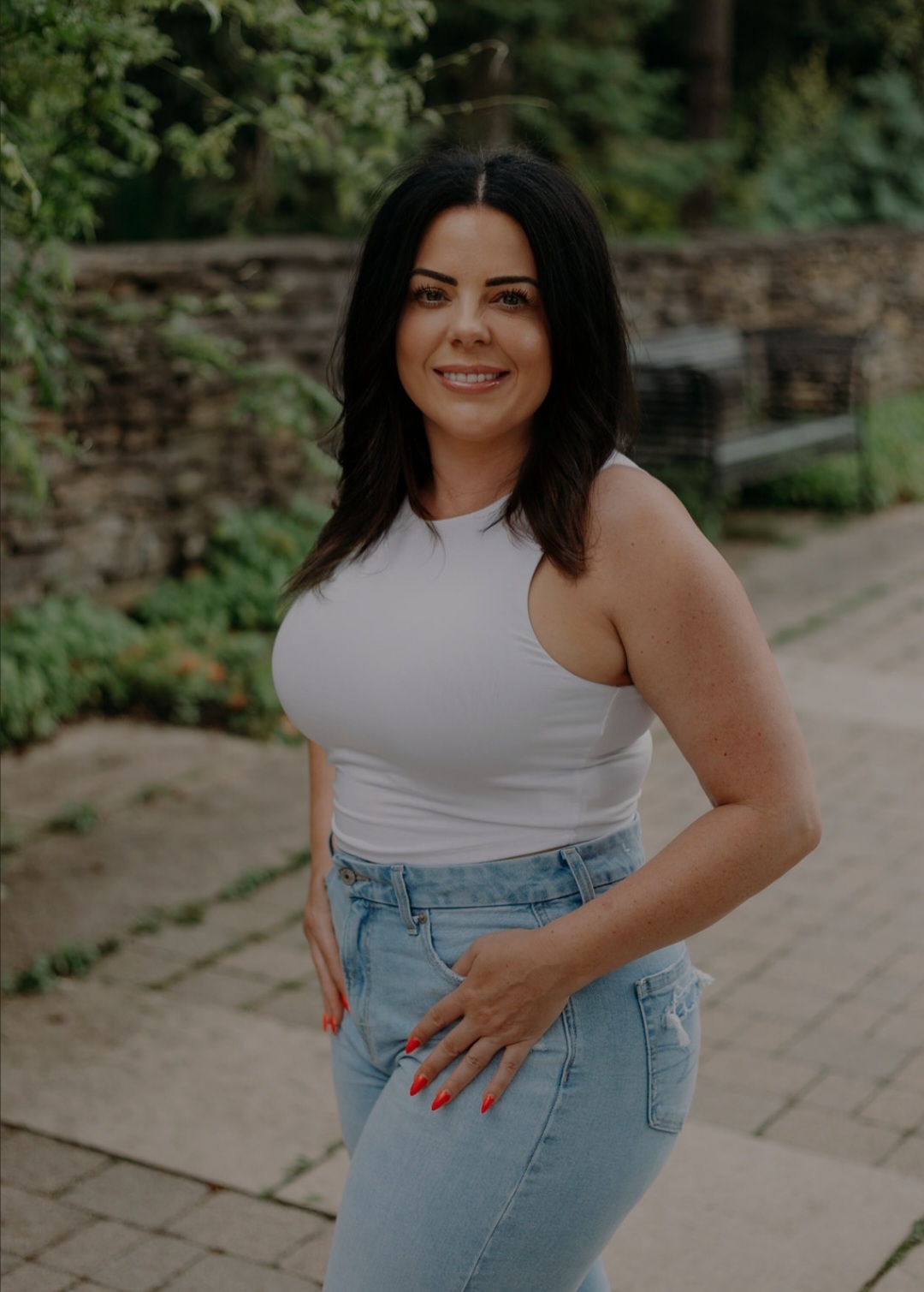 Alexis Mabon: Registered Social Worker in Toronto, Canada | TherapyRoute