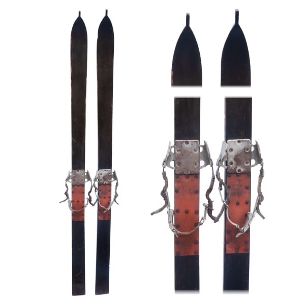 Antique and Retro Skis for Lodge Decor | Vintage Ski World