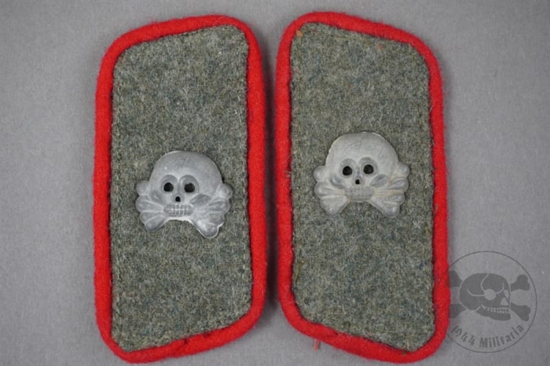 Reproduction German WWII Heer Assault Gunners Collar Tabs