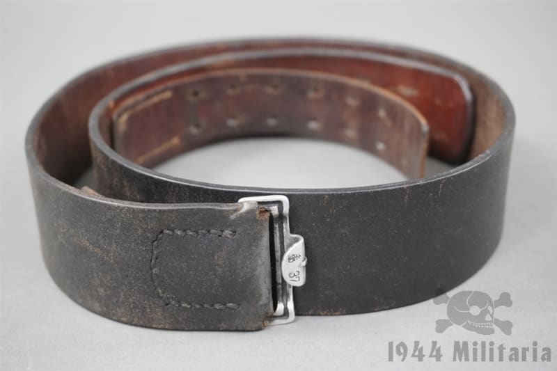 Original German WWII EM/NCO Leather Combat Belt