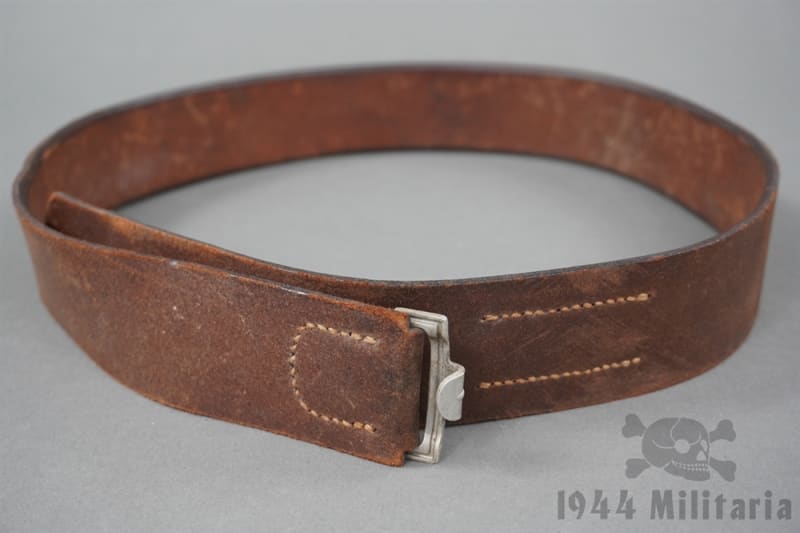 Original German WWII EM/NCO Leather Combat Belt