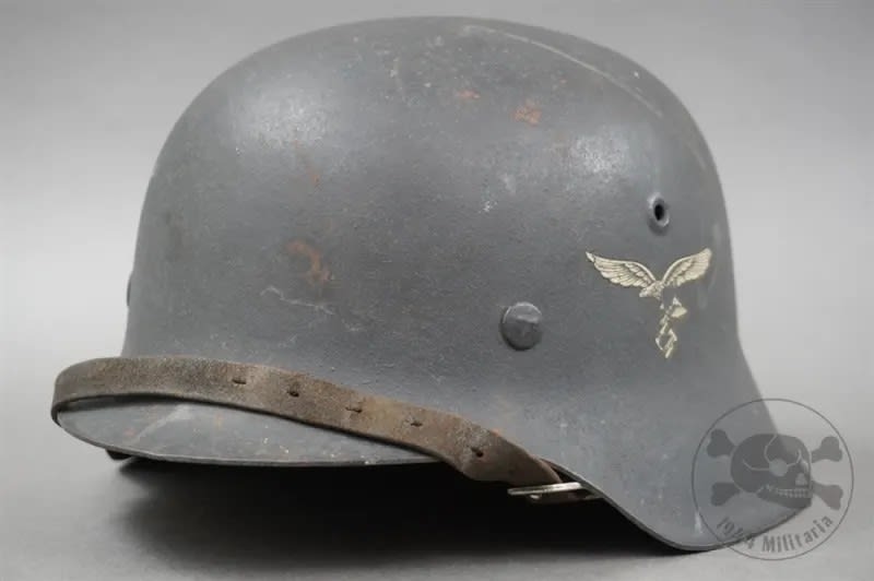 Original German WWII M42 Single Decal Luftwaffe ET64