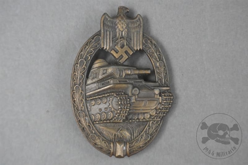 Original German WWII Bronze Panzer Assault Badge