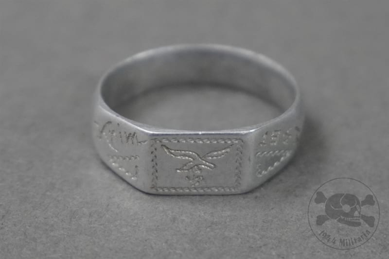 Original German WWII Luftwaffe Krim 1943 Ring