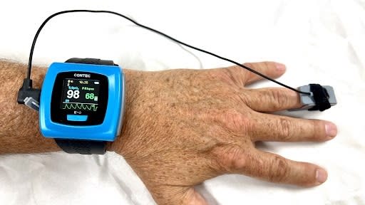 Contec Wrist Oximeter CMS-50F | Wrist Oximeter