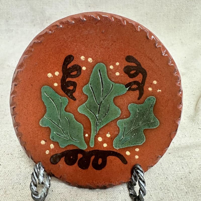Small Quilled Holly Plate $25