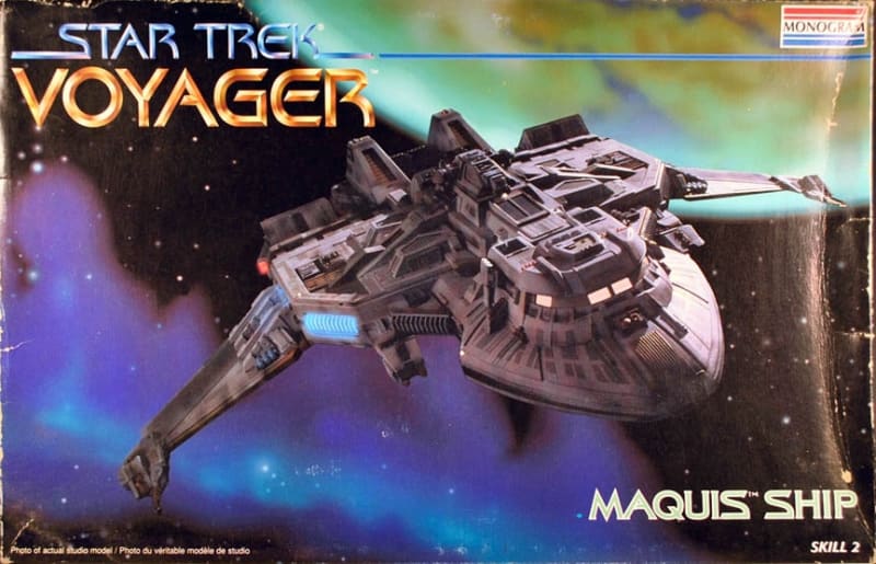 Monogram #3605 1/323 Star Trek Voyager Maquis Ship