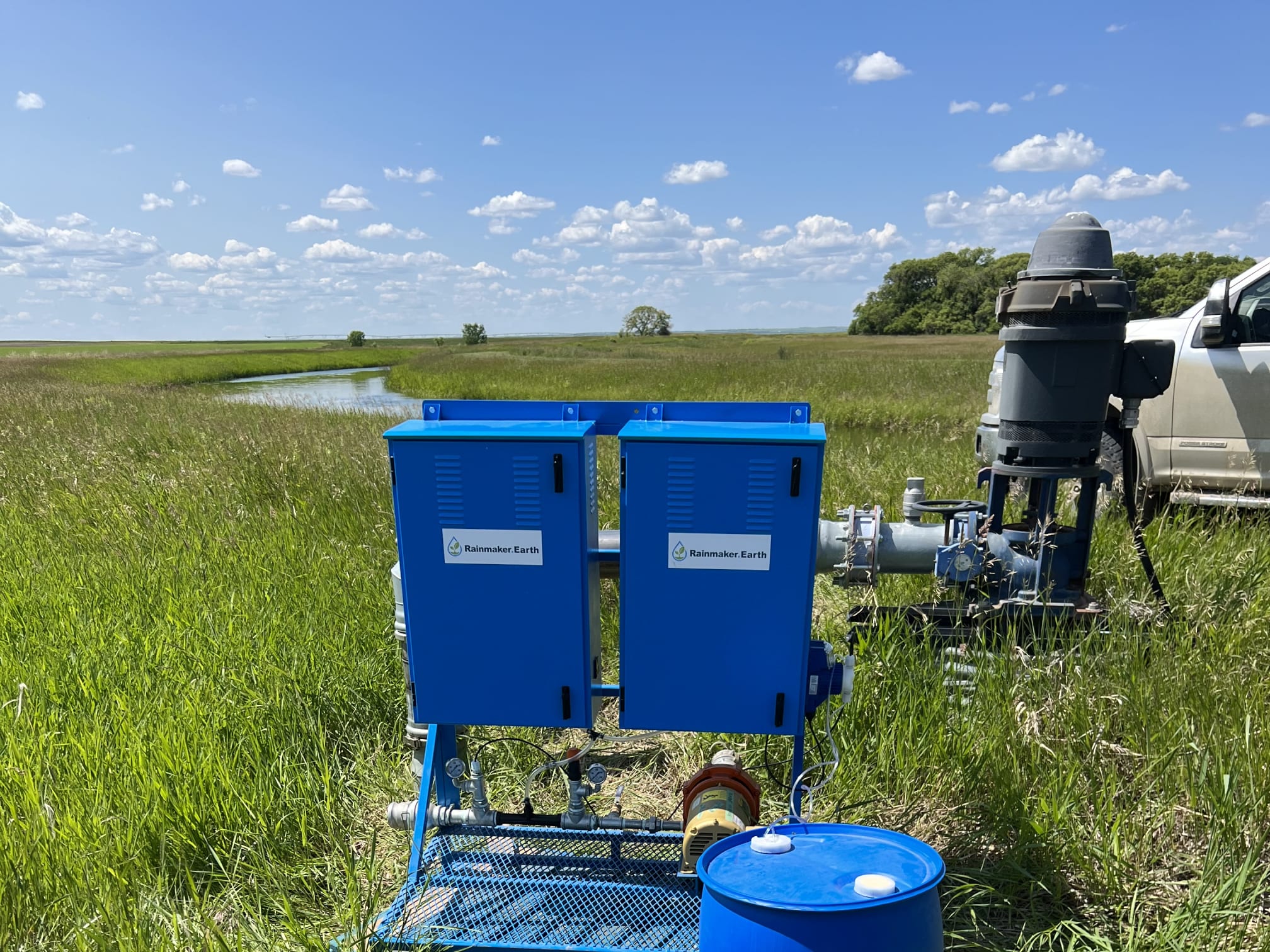 Rainmaker.Earth - The revival of your soil begins today!