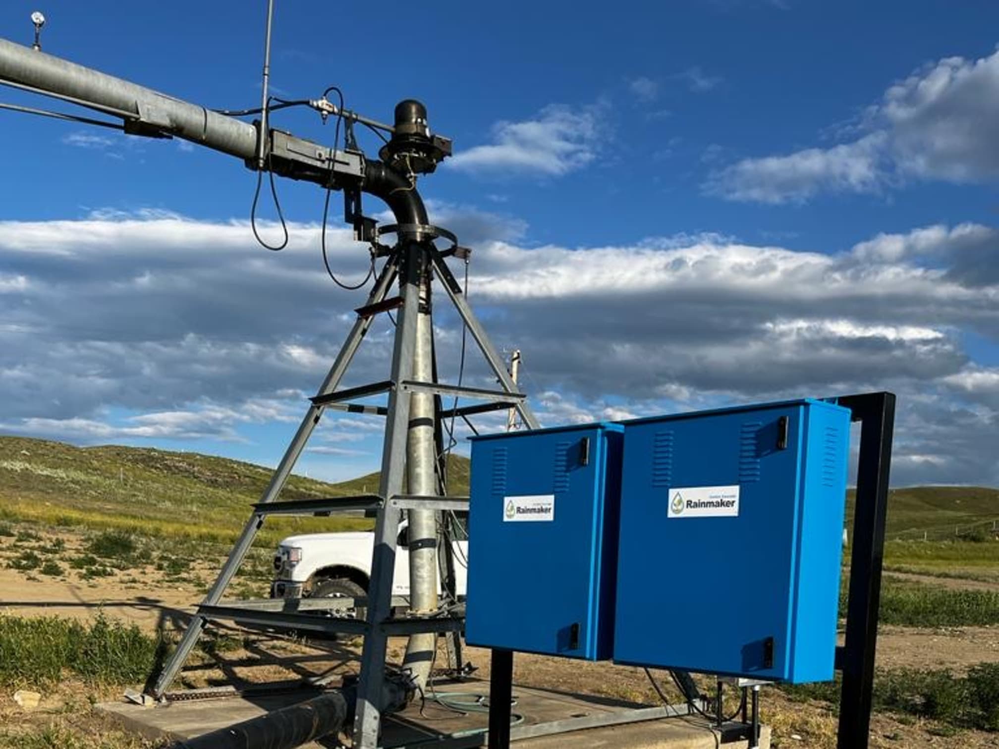 Rainmaker.Earth - The revival of your soil begins today!