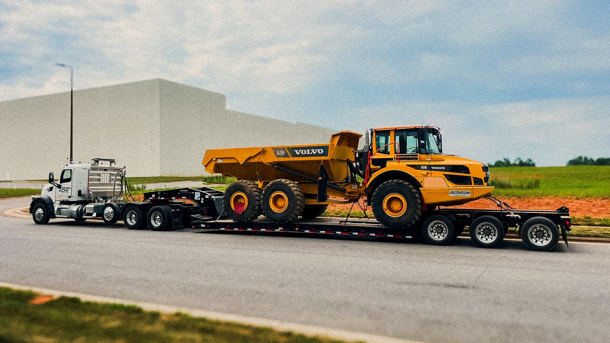 Lowboy Trucking Company | Lowboy Hauling Services