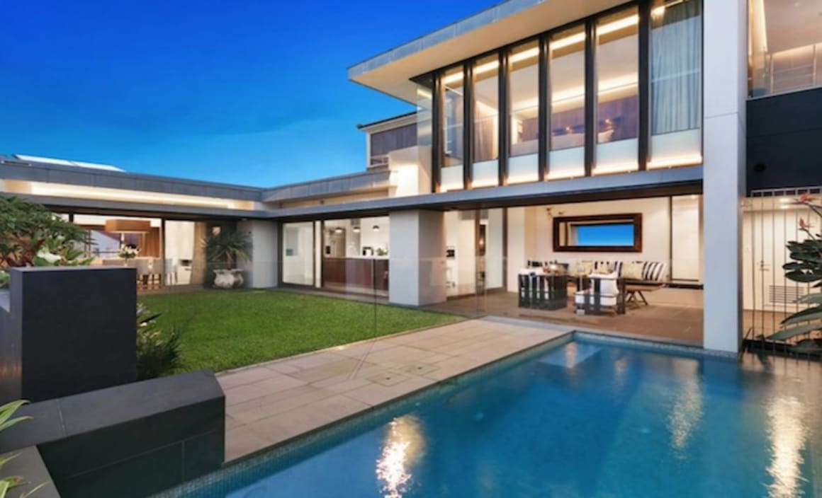 Former cricketer Shane Watson sells Bronte beach home Former cricketer Shane Watson sells Bronte beach home