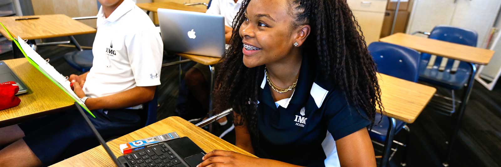 How to Use Social Media for College Recruiting