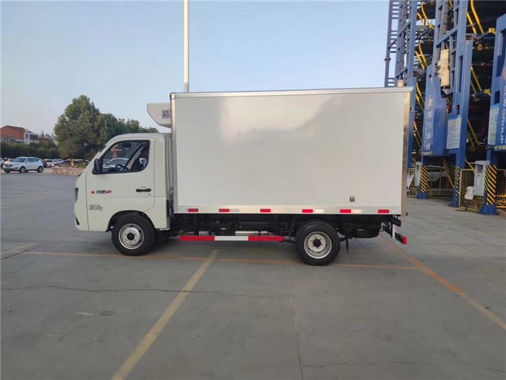 Complete Guide to Chiller Van Rental Services: What to Know Before You...