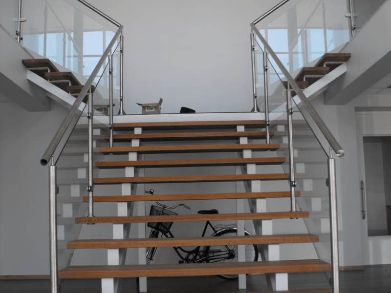 Glass balustrades Repair & Replacement 24/7 in Sydney CBD - Glass Squad