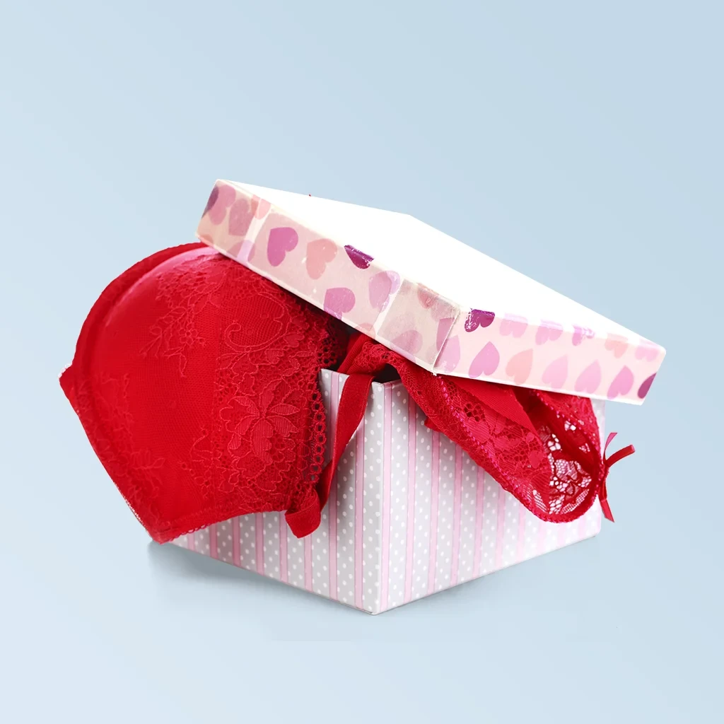 Stylish Custom Lingerie Boxes from BoxLark | Free Shipping | Order Now