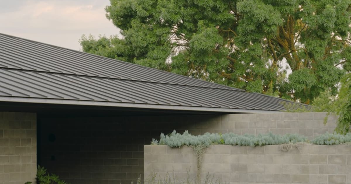 Minimalist House Concrete Metal Facade | Feel Design