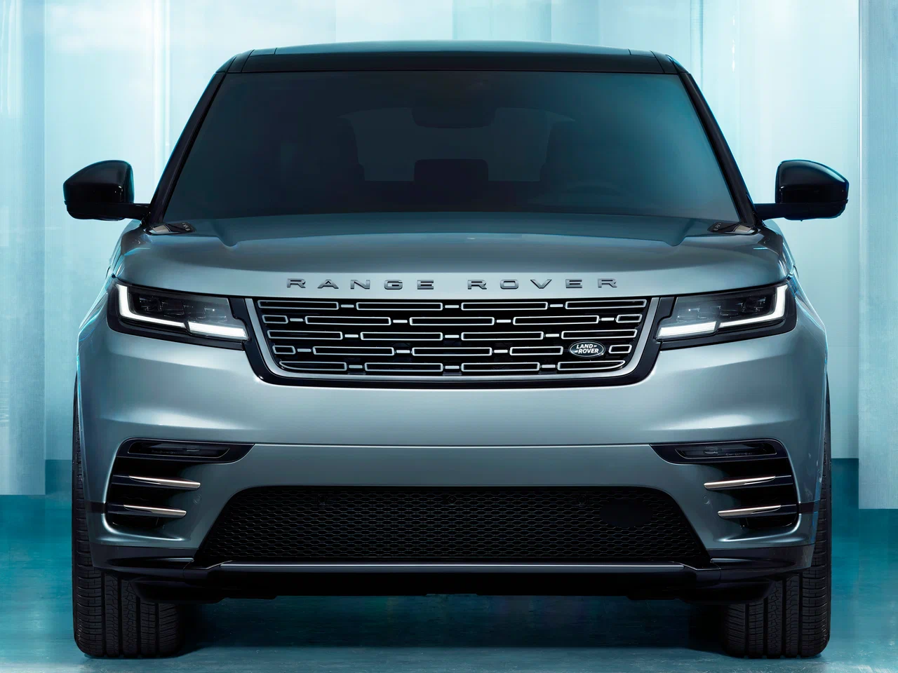Rent a Range Rover Velar in undefined | BillionRent.com