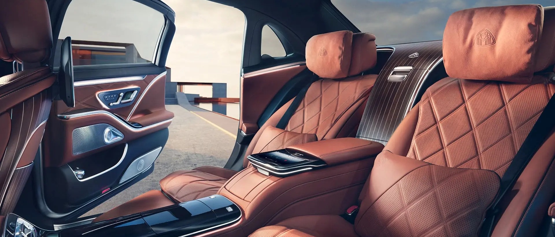 Alquile un Maybach en Puerto Banús | Alquiler barato de Maybach en ...