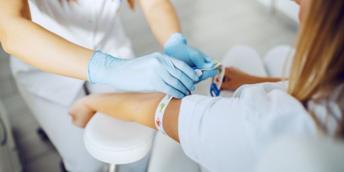 Understanding ALT and AST: What Your Liver Blood Tests Reveal | Walk in ...