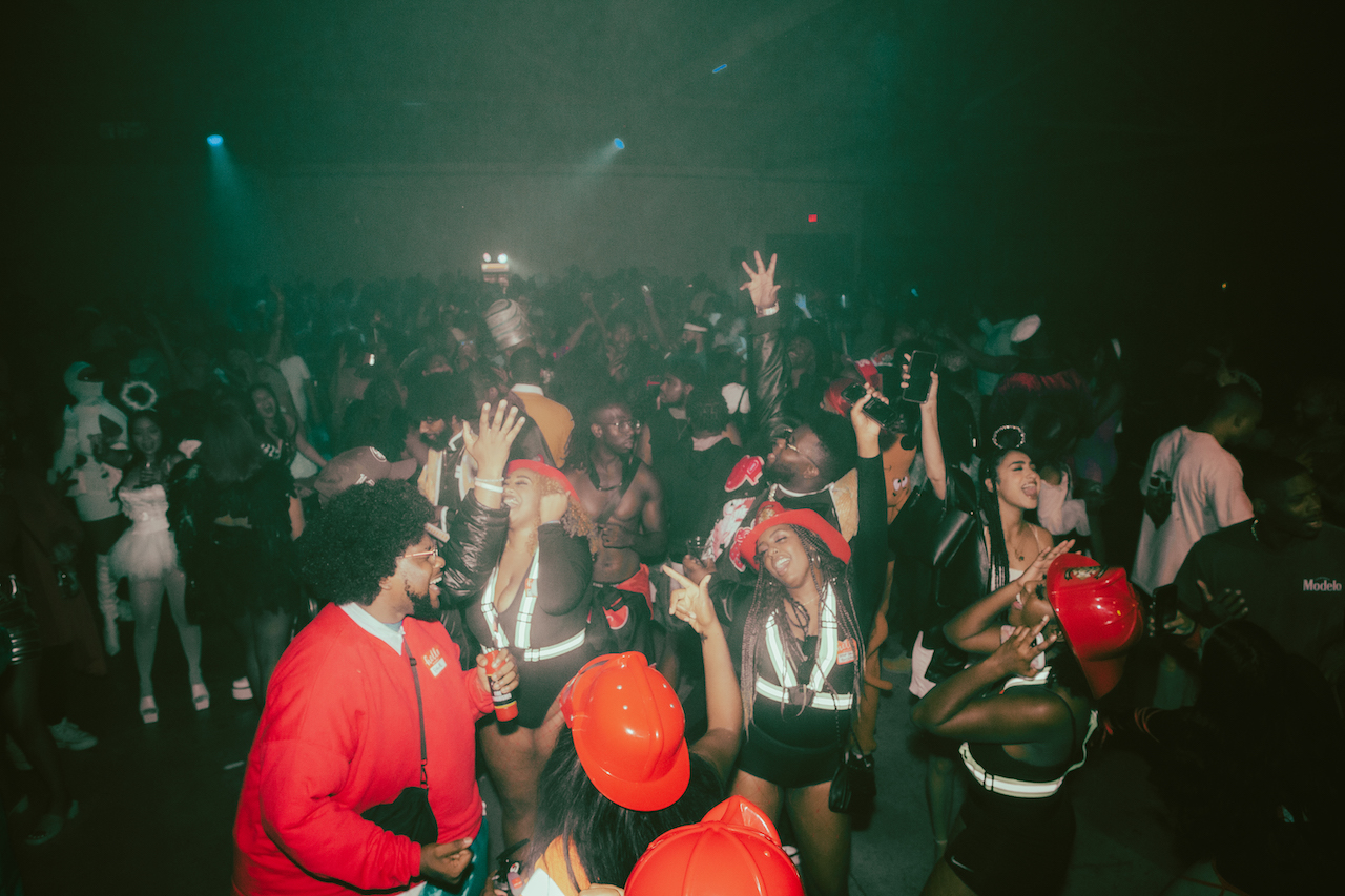 F2F FREAK SHOW Tickets