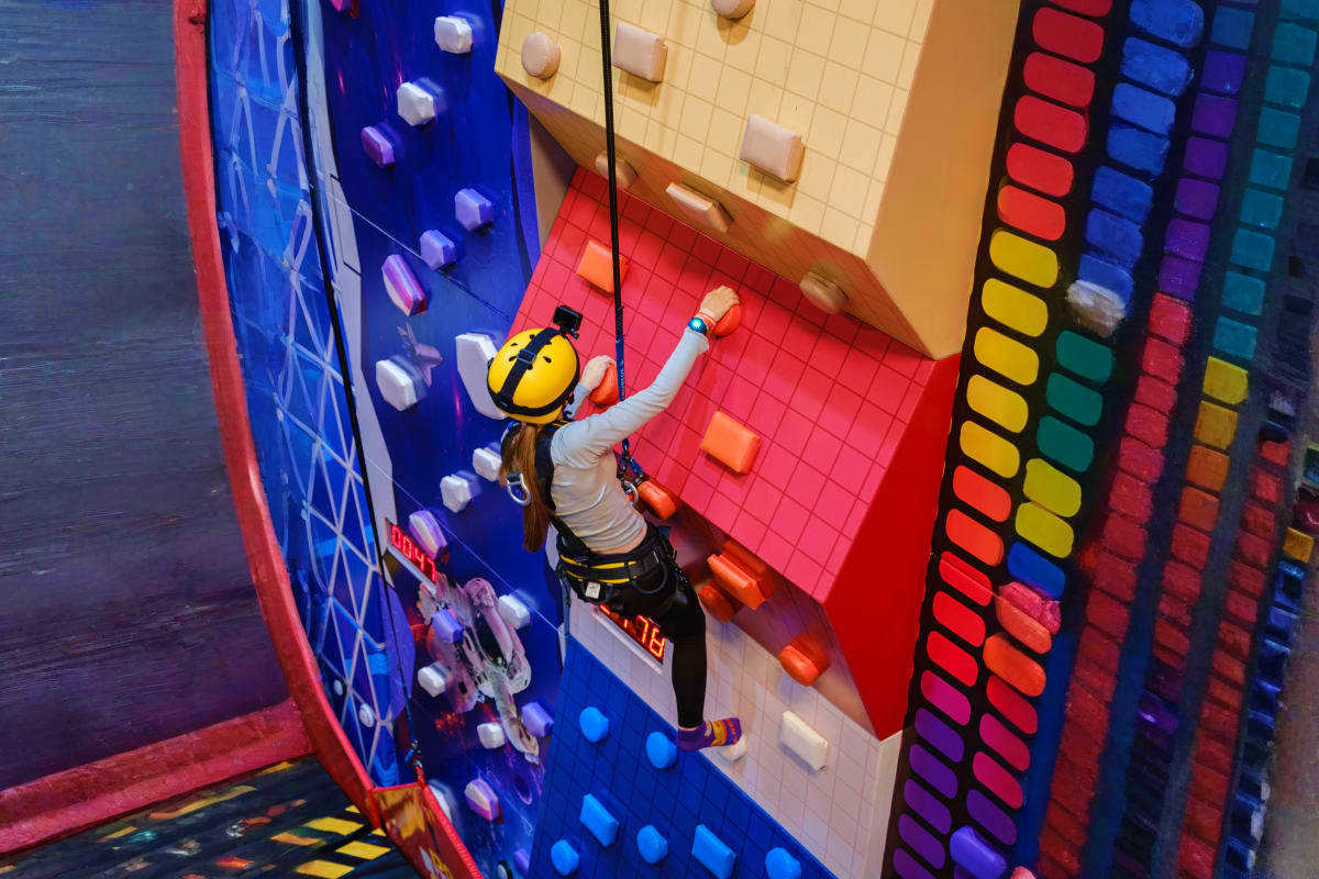 Loco Bear Entertainment Hub Tickets: Dubai’s Absolute Hub for Family Fun