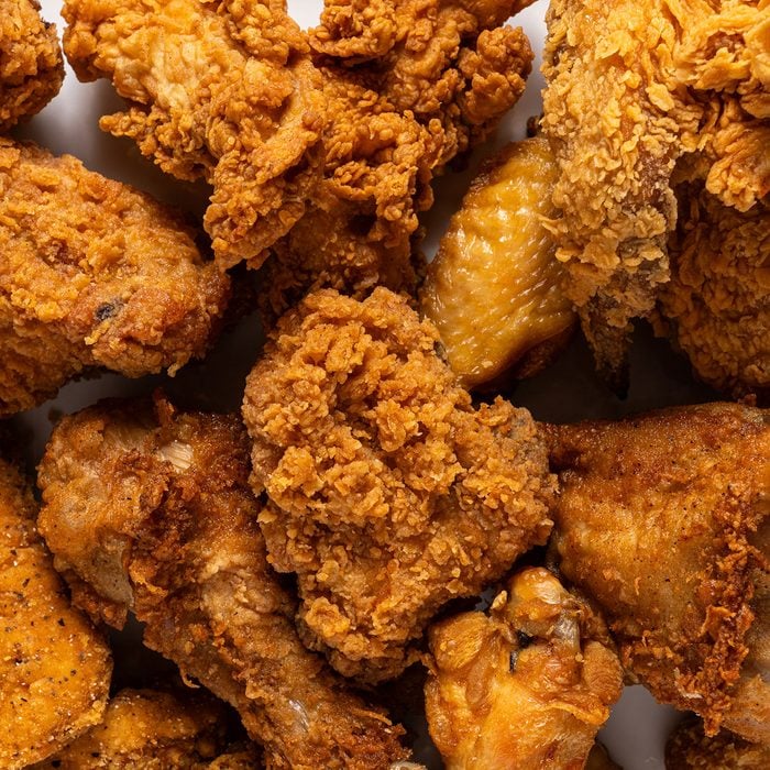 Poulet Kiev vs Poulet frit à l’américaine - Comparaison de plats