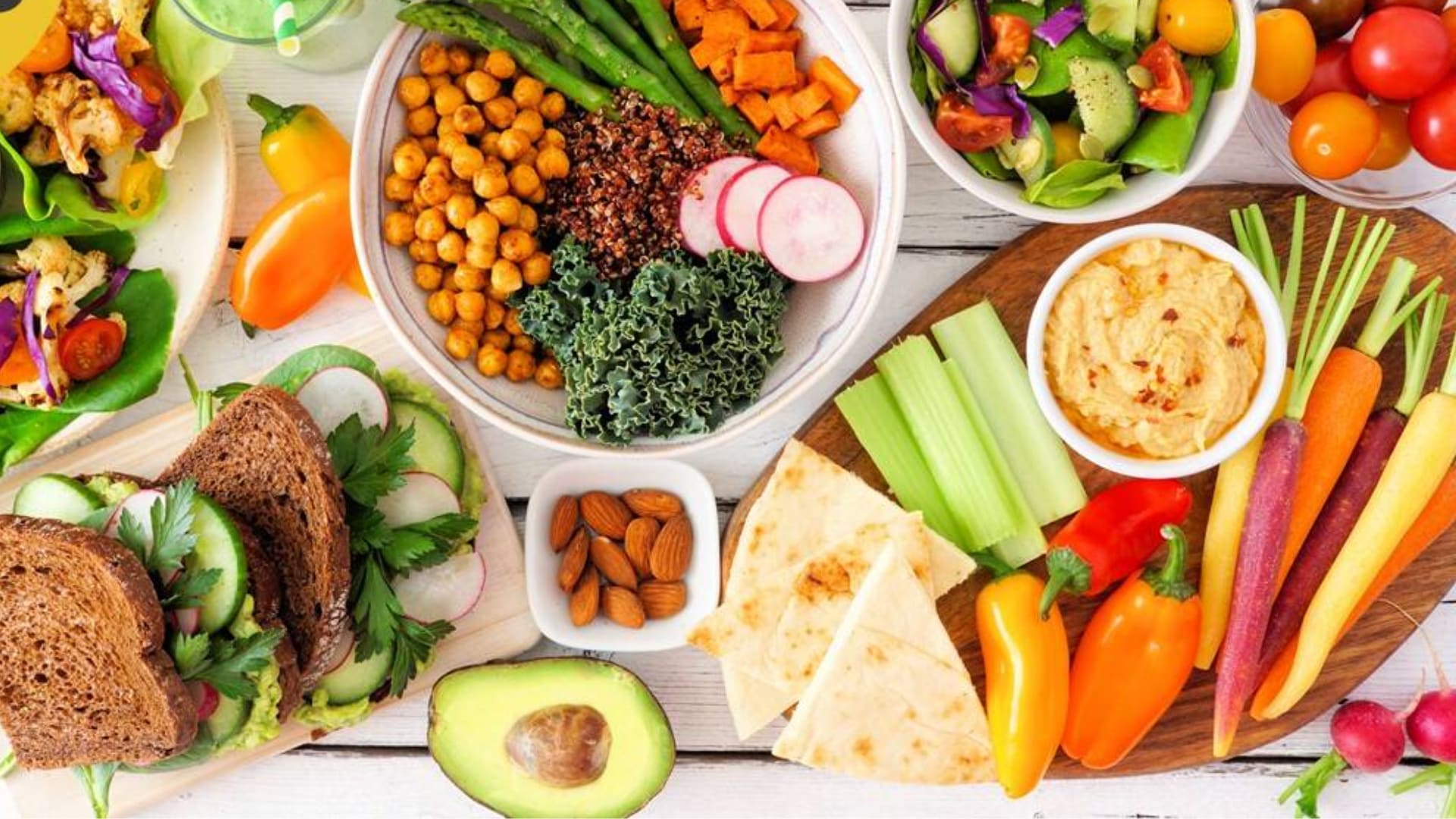 Here is how to combat food cravings during office hours - Snackfax