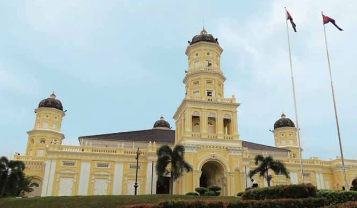 SULTAN ABU BAKAR MOSQUE