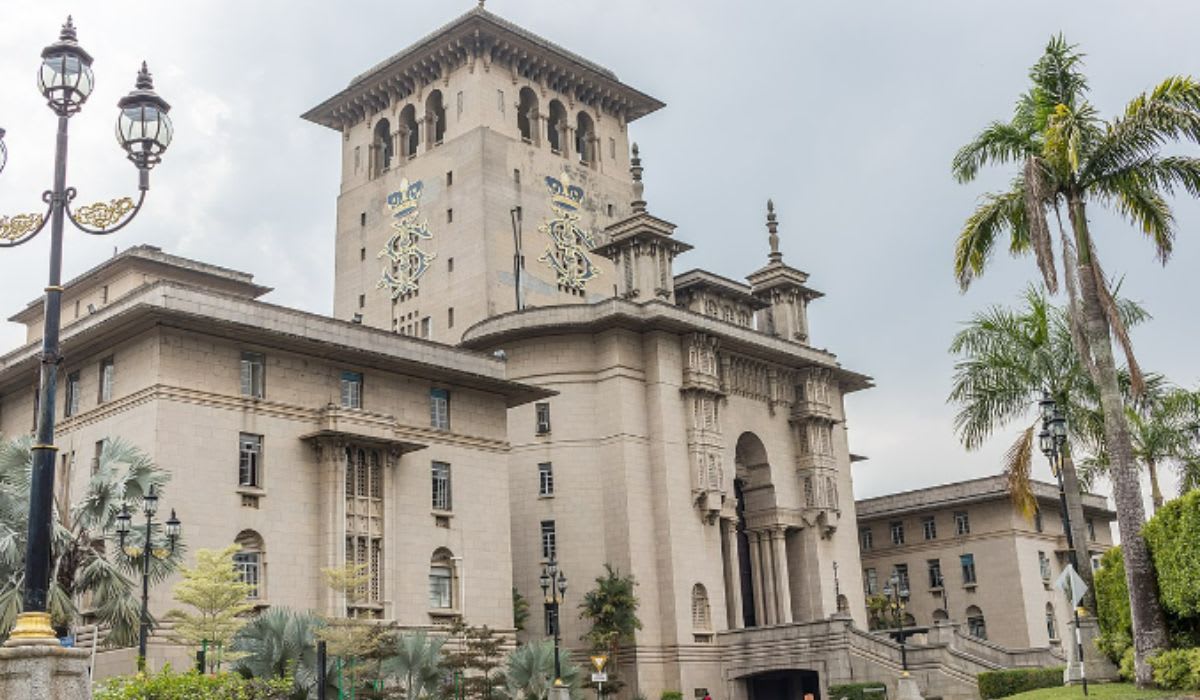 Bangunan Sultan Iskandar Johor Bahru - Iconic Landmark of Johor's Rich ...