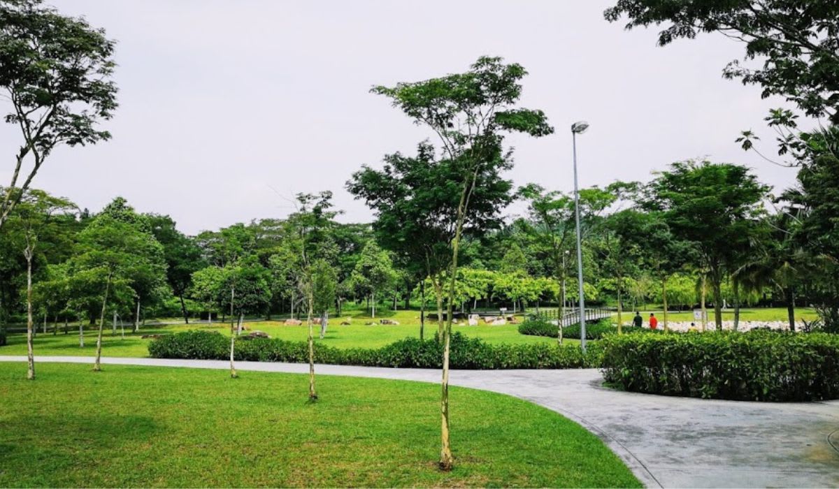 Adda Heights Town Park