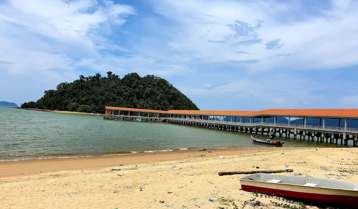Pantai Penyabong, Endau
