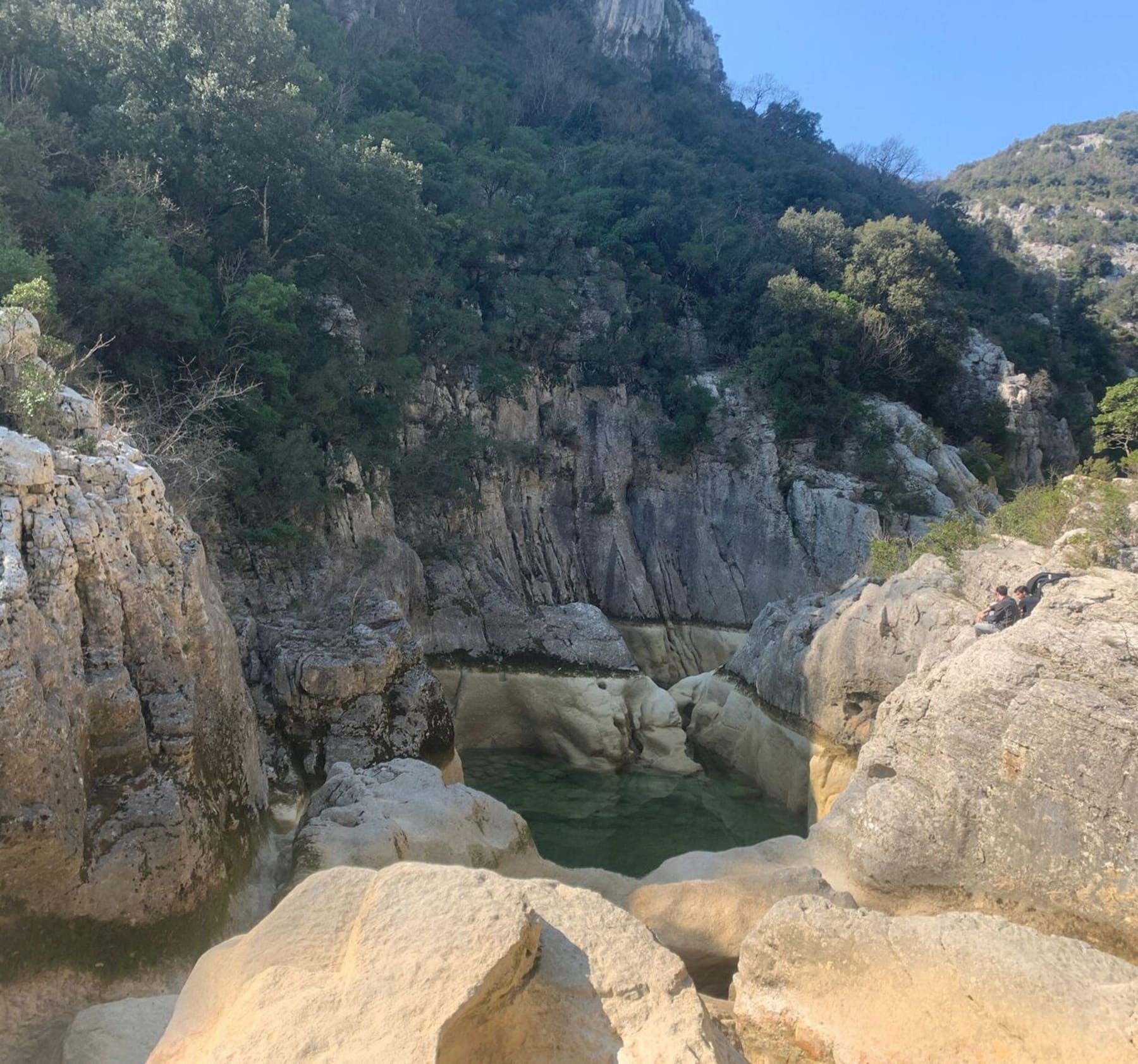 Le Ravin des Arcs: L’arc - La Grotte - Les Gorges du Lamalou ...