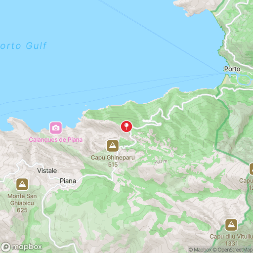 Randonnée à Piana : explorer les calanques rouges de Corse