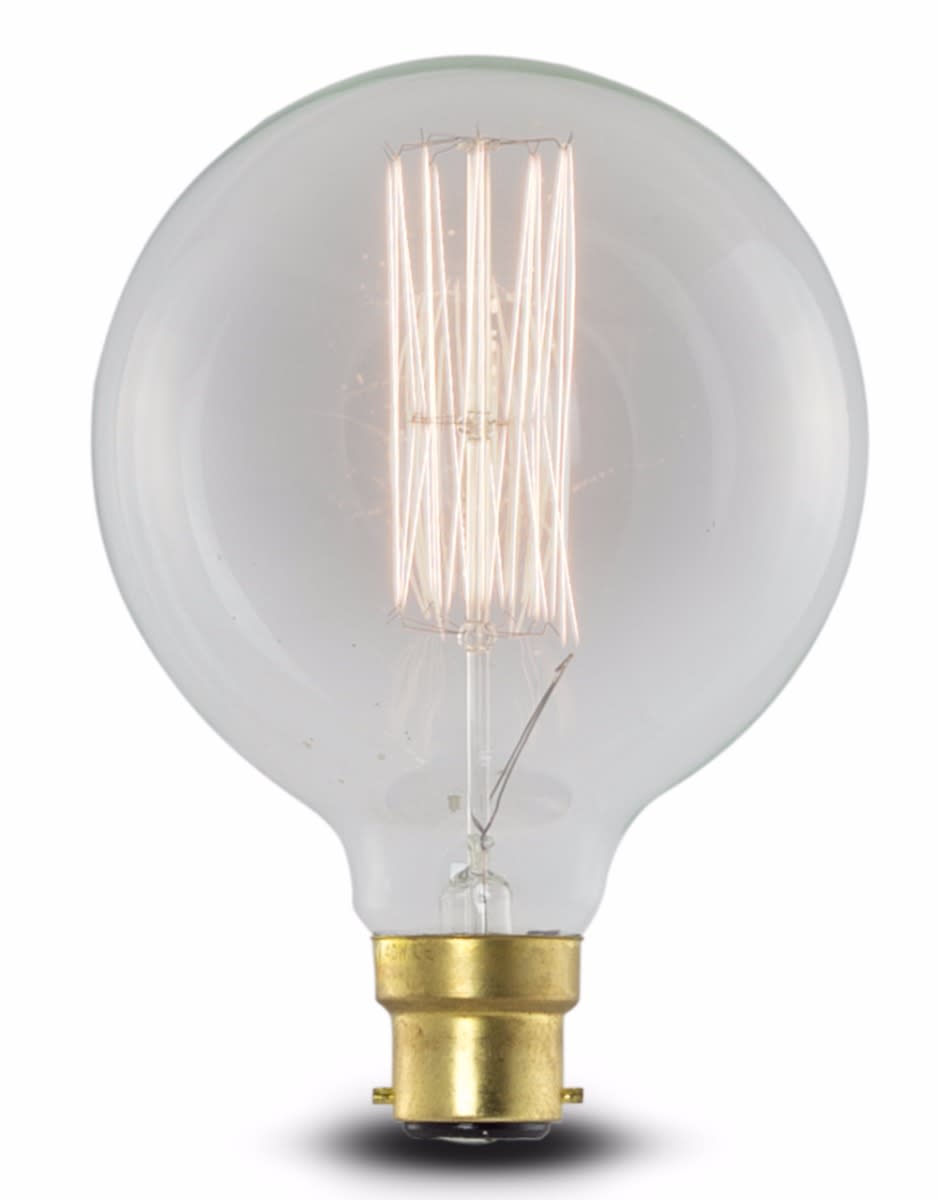 Retro Extra Large Line Filament Globe Bulb (B22 40w)