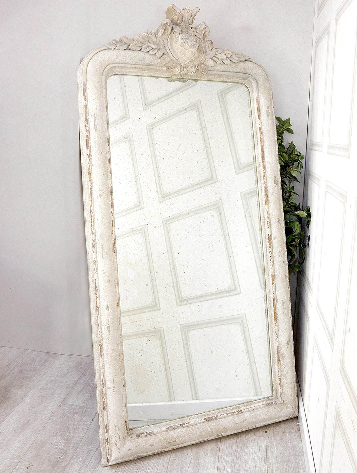 Large Arched Top Distressed Mirror | Nicky Cornell