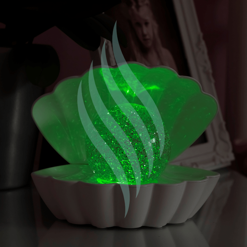 White - Colour Changing LED Clam wt Glitter Pearl