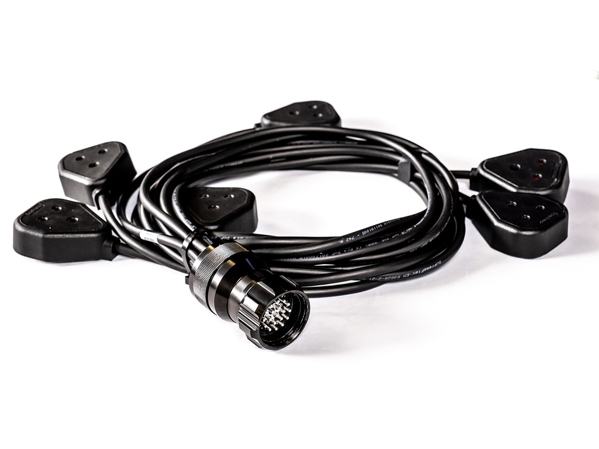 StageCable 19way Plug to 6 x 15A Sockets - Staggered Length