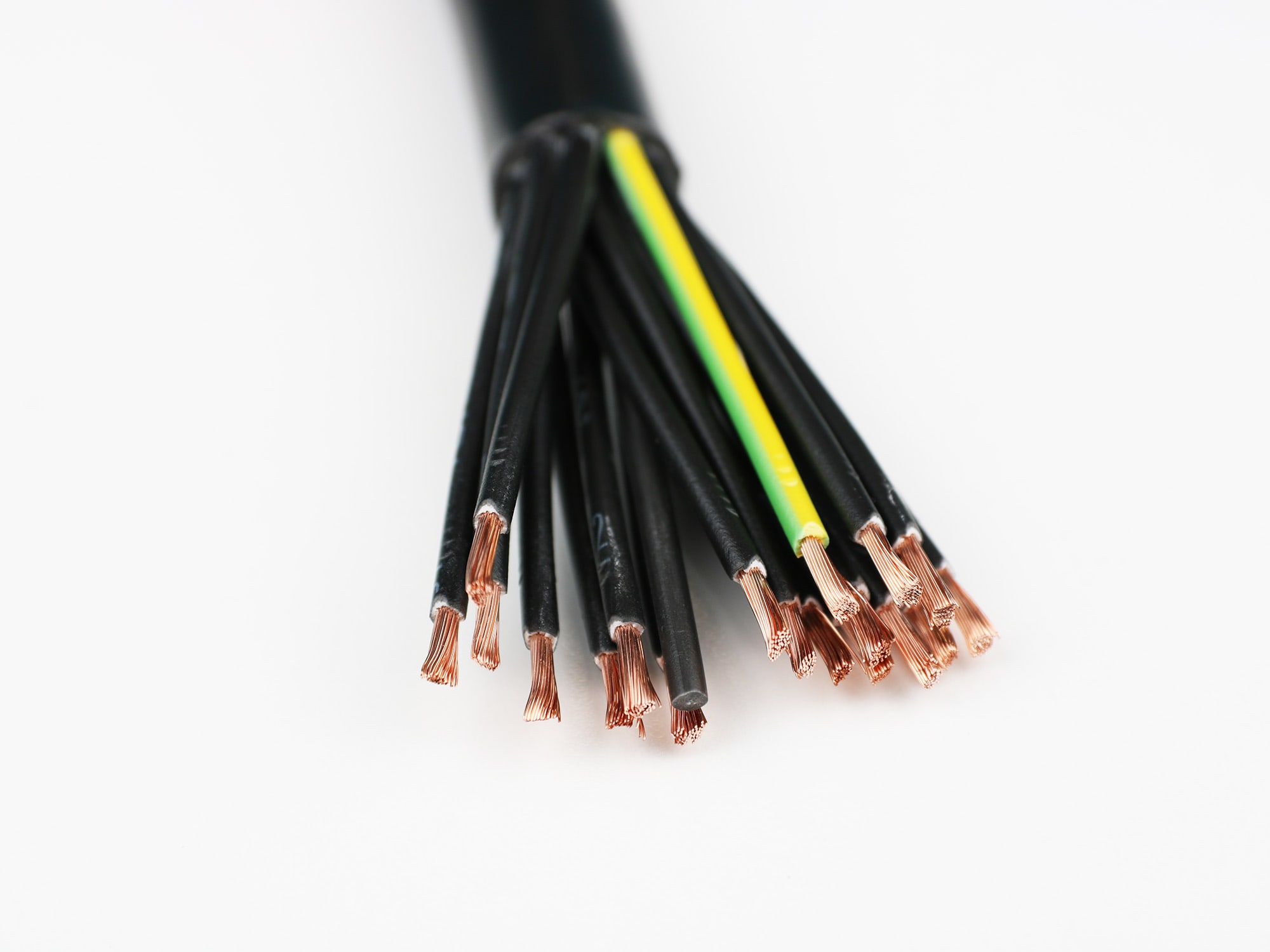 StageFlex Metre x VDE0295 PVC Pro Cable -18core Numbered 2.5mm Black