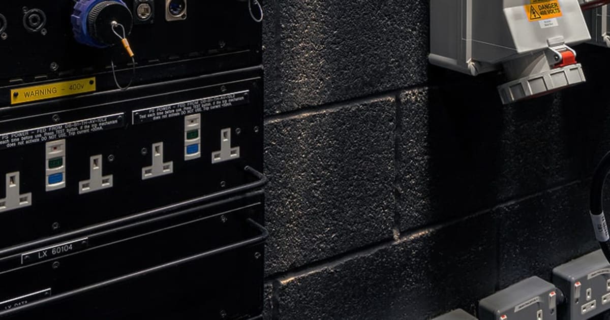 Expert in Lighting and Technical Power Distribution | Stage Electrics