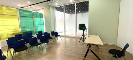 Happy Space by YoungHappy - Event Banana