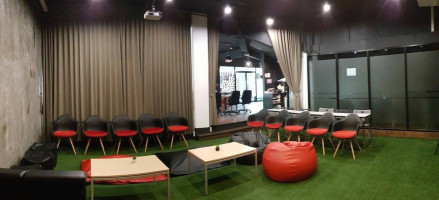 JUMP SPACE - Event Banana