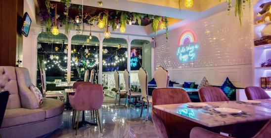 Dimple Cafe and Fancy Studio - Event Banana