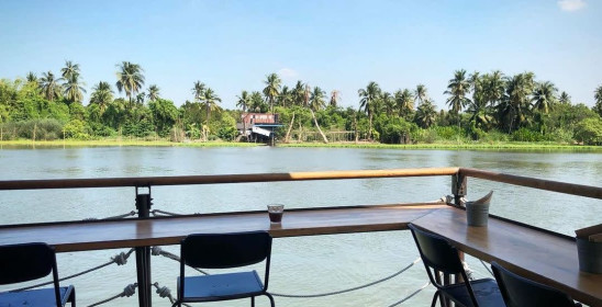 RIVA floating cafe - Event Banana