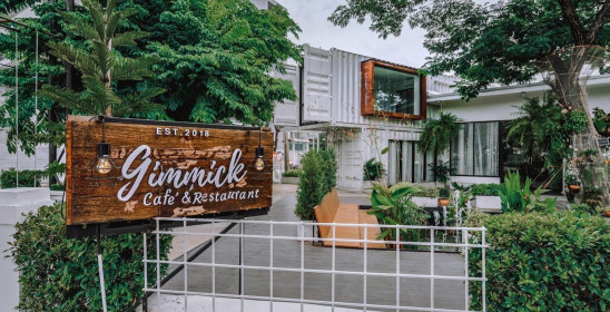 Gimmick Cafe & restaurant - Event Banana