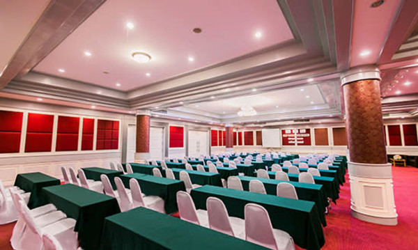 Raya Grand Hotel - Event Banana