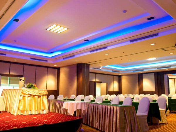 Zenith Sukhumvit Hotel Bangkok - Event Banana