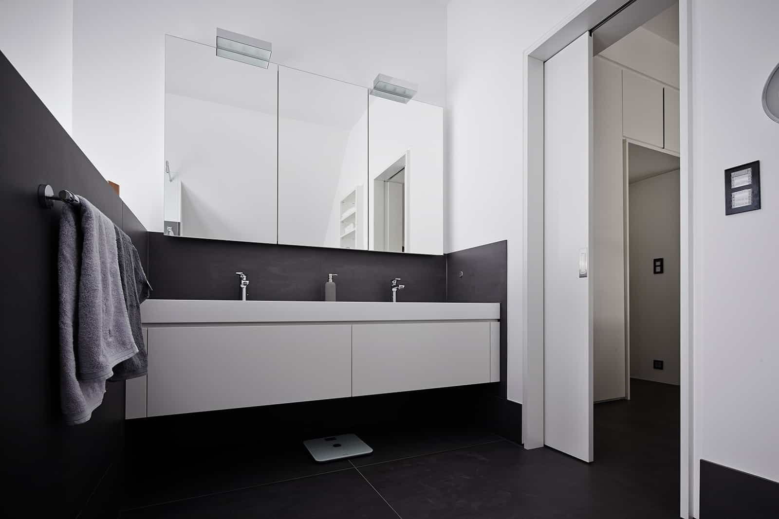 Luxury Modern Bathrooms | German Bed & Bath Inspirations