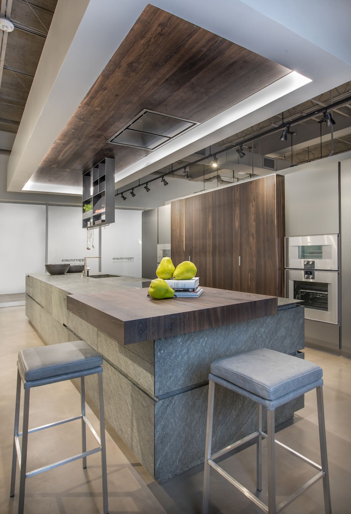 motion Sliding Countertops- eggersmann German Cabinetry